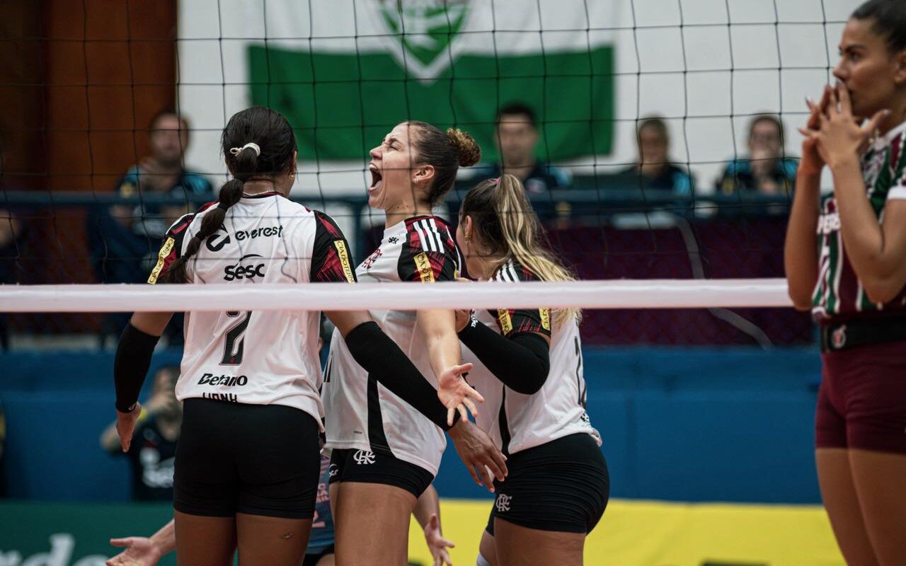 AO VIVO: Flamengo e Fluminense duelam pelo título do Campeonato Carioca ...