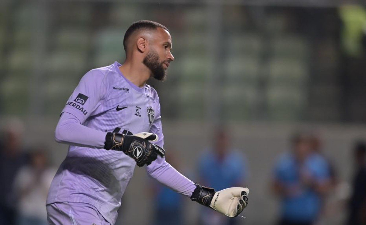 Everson iguala Victor com 20 pênaltis defendidos pelo Atlético