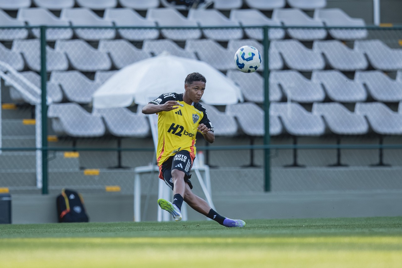 Hora do “protocolo inseticida”. Boa sorte aos moleques!