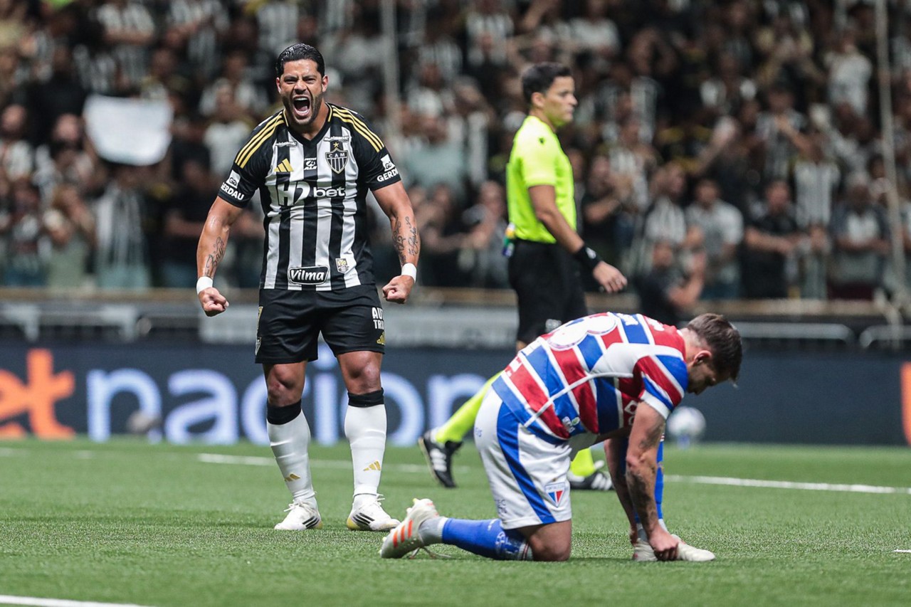 Hulk pode igualar marcas de artilheiros da história do Atlético