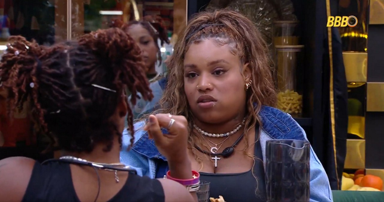BBB 25: Thamiris e Camilla criticam Vitória Strada: "Soberba"