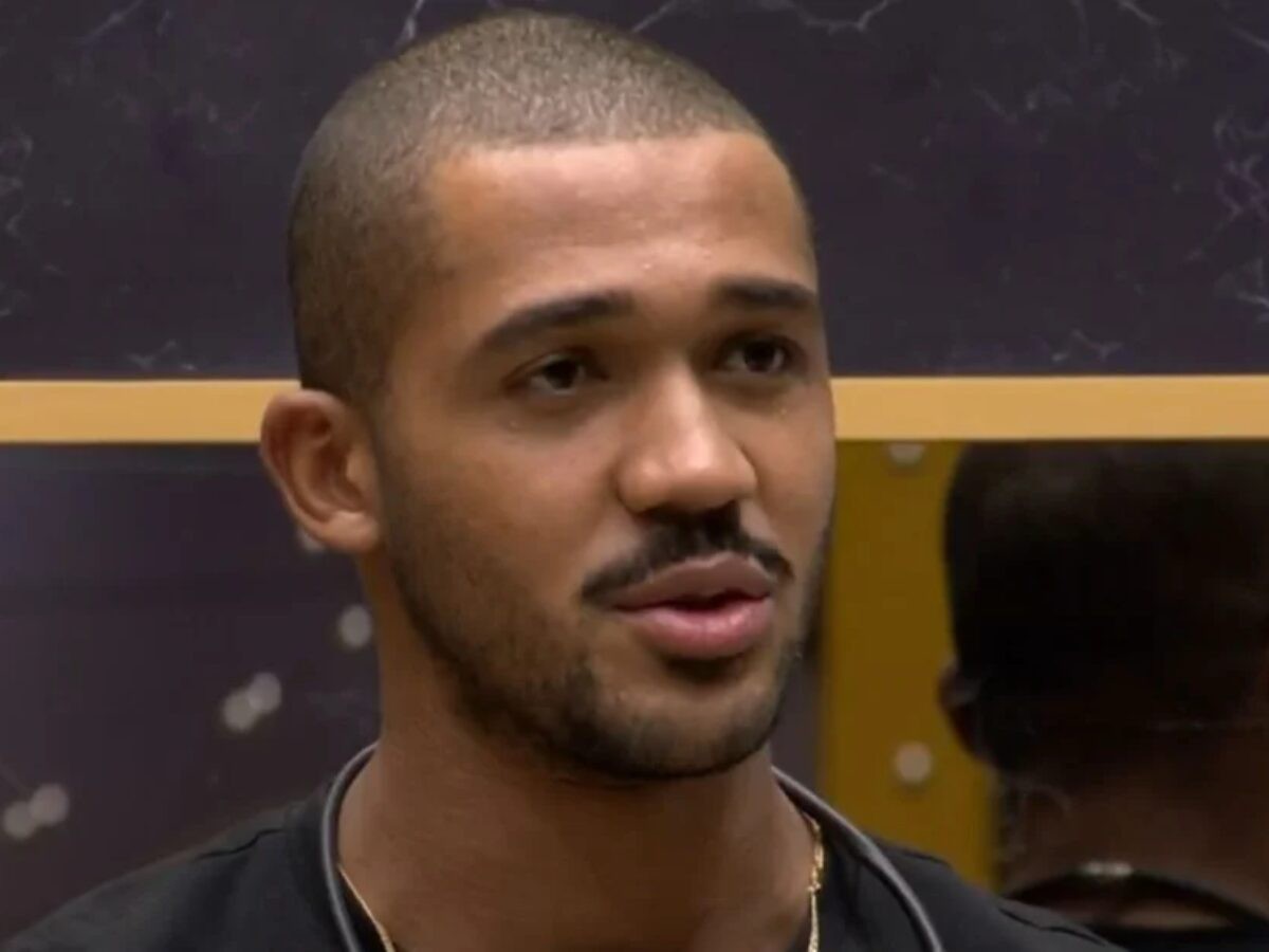 BBB 26: Matheus se pronuncia após imagem polêmica com Ana Paula