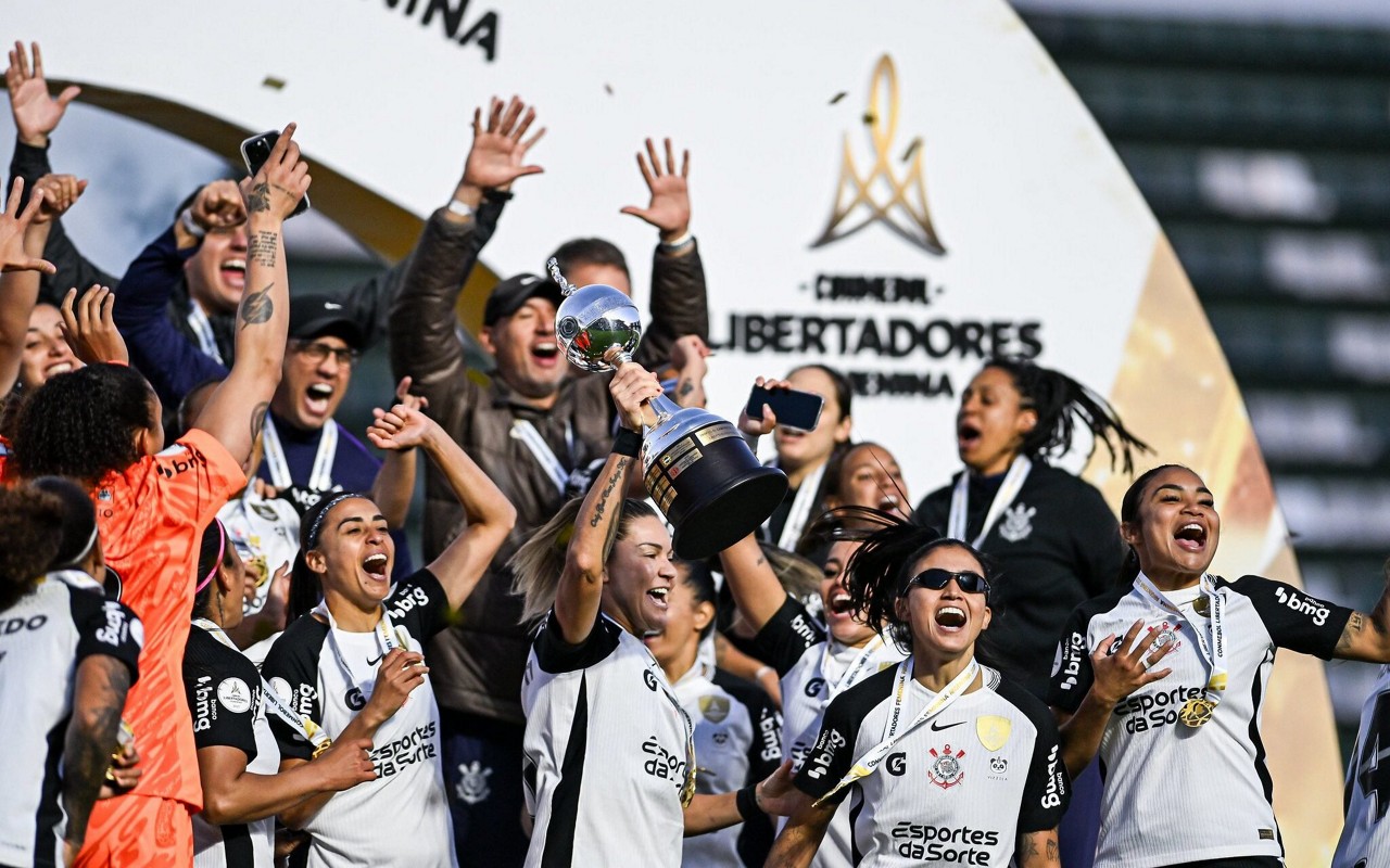 Campeão da Libertadores, Corinthians disputará Mundial Feminino em 2026
