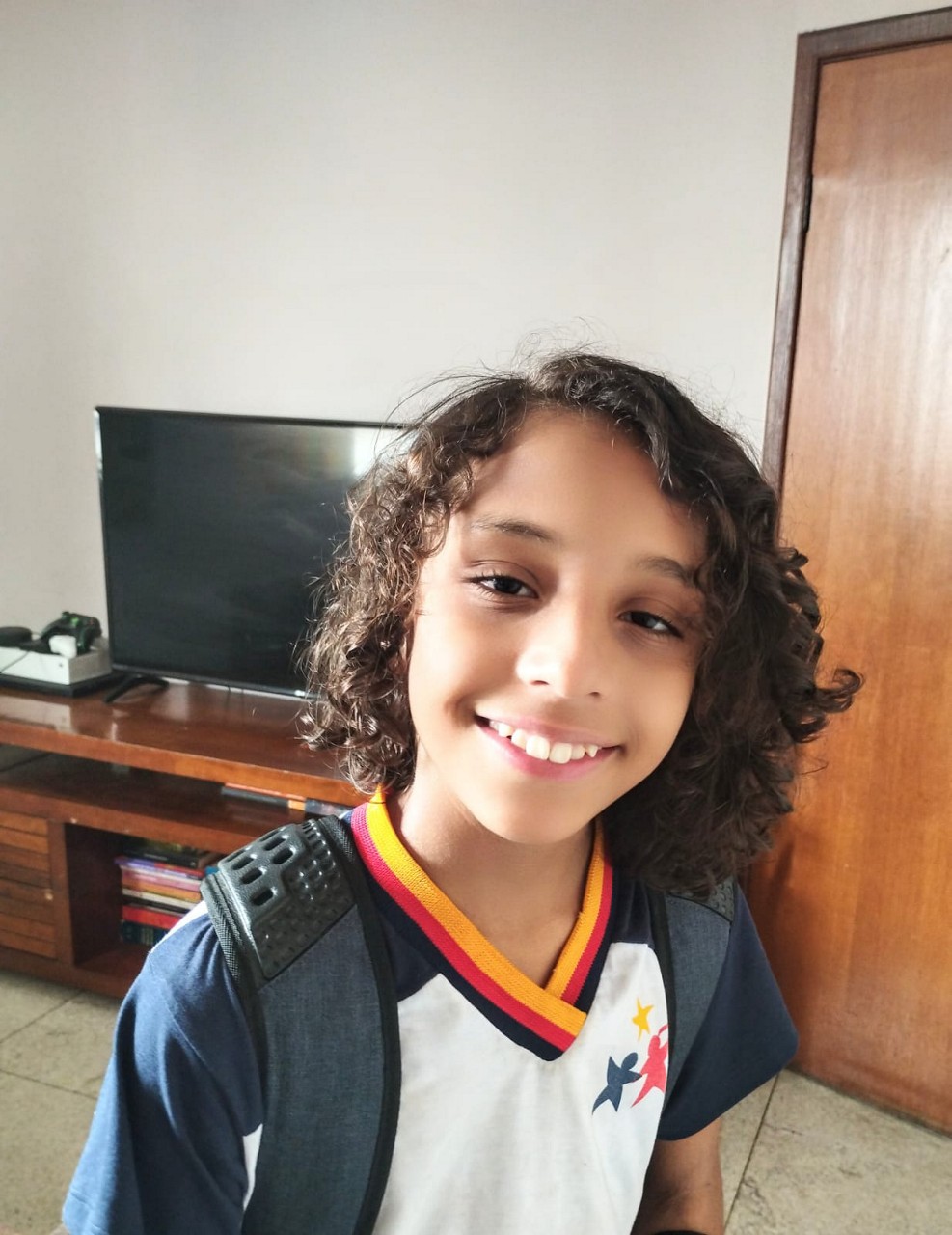 Adolescente desaparece em BH; mochila foi achada perto de lagoa