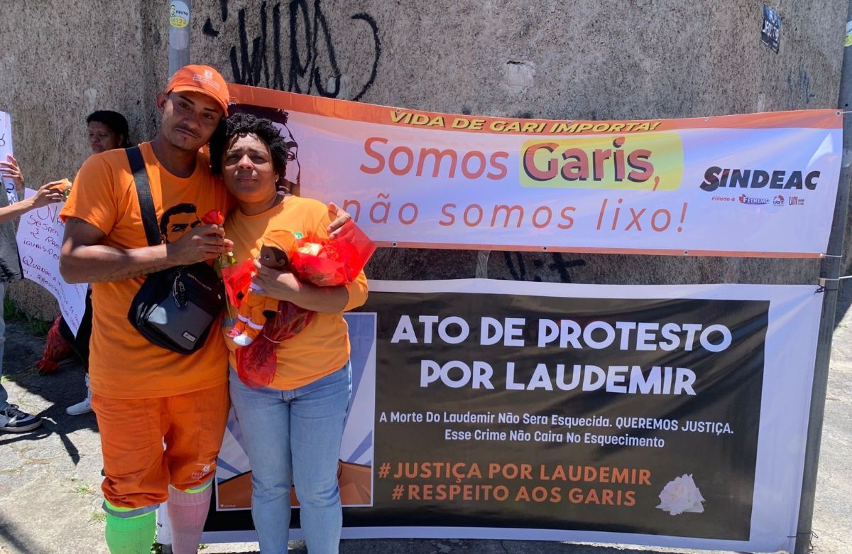 Consciência Negra: família homenageia gari assassinado em BH