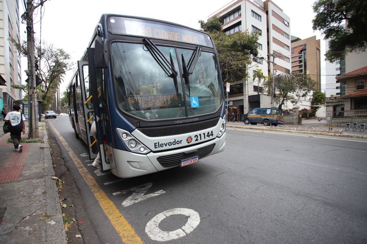 Tarifa Zero define como 'cruel' reajuste de R$ 0,50 nos ônibus
