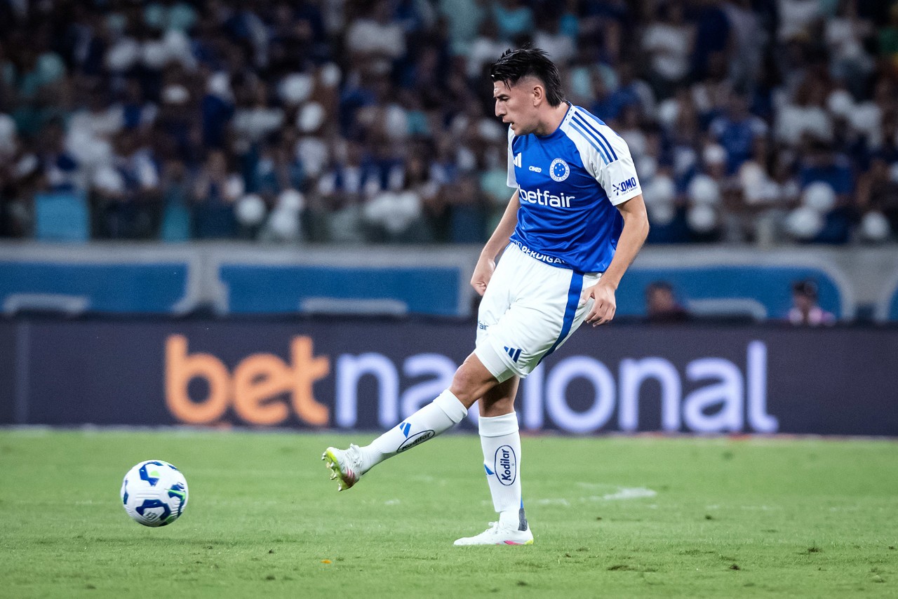 Cruzeiro terá dois jogadores suspensos contra o Vasco, no Rio