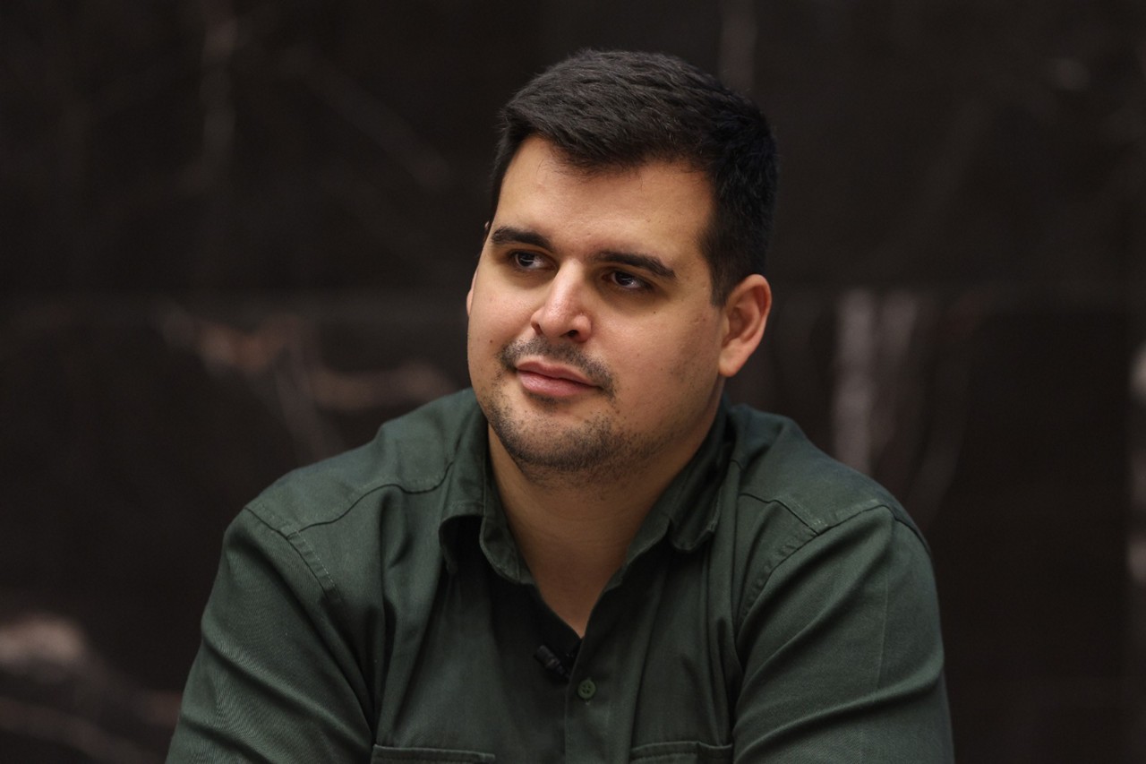 Bruno Engler tem início de campanha com foco nas redes sociais e longe ...