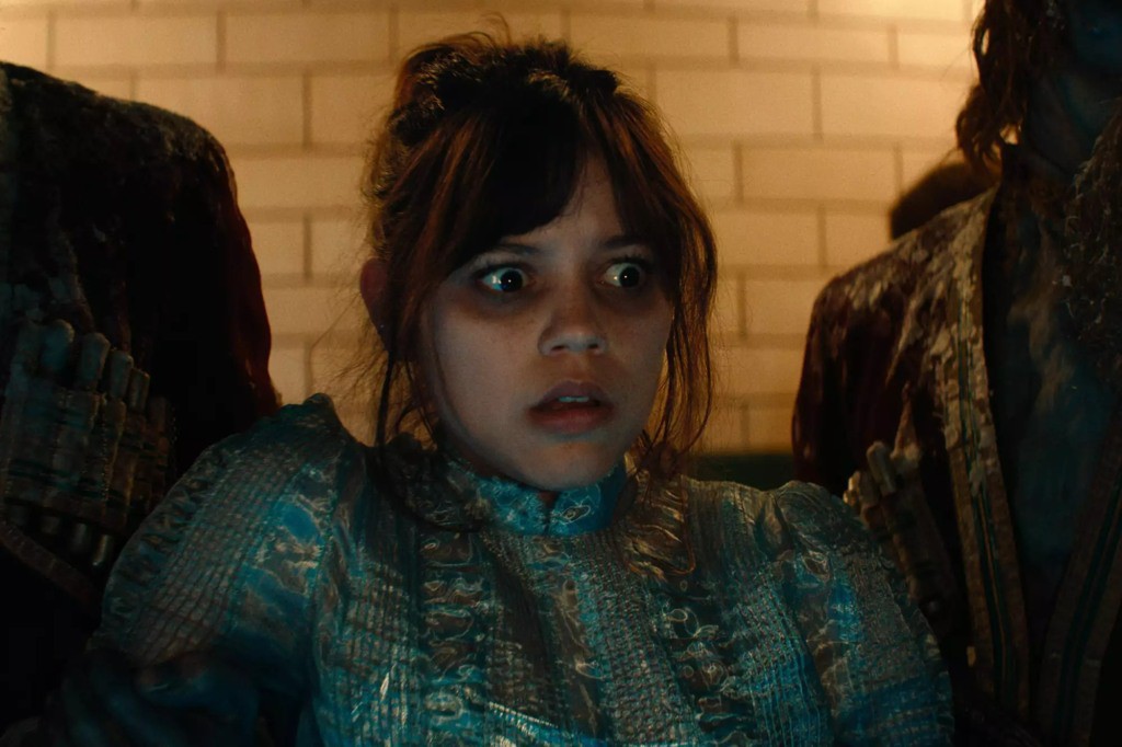 Beetlejuice 2: O que aconteceu ao pai de Astrid?