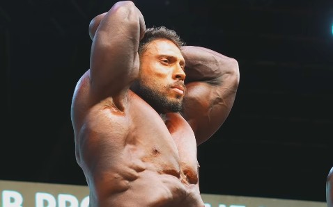 Físico de fenômeno brasileiro impressiona e cresce rivalidade com Ramon ...