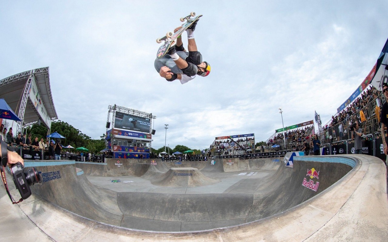 Gui Khury lidera semifinal do Park no STU National com maior pontuação