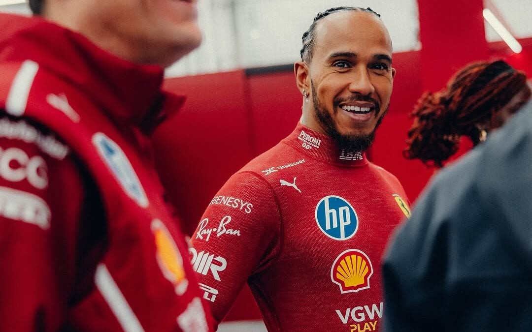 Hamilton assume SF-25 e inicia trabalhos da Ferrari na pré-temporada da ...