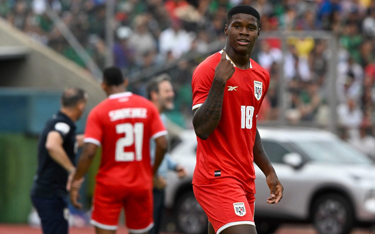Joia do Botafogo, Kadir é titular em estreia pela seleção do Panamá e ...
