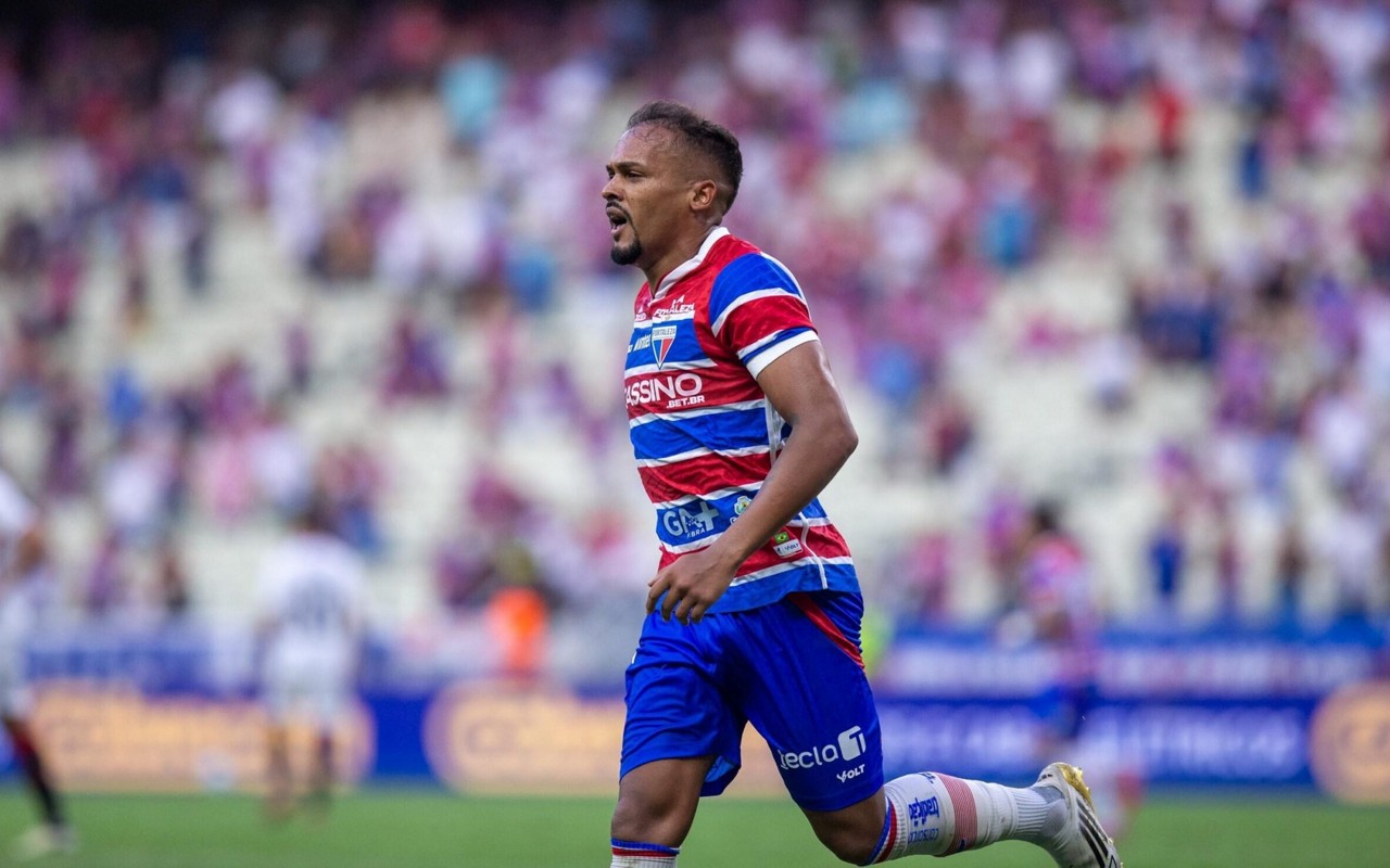 Lateral aciona o Fortaleza na Justiça e cobra dívida milionária