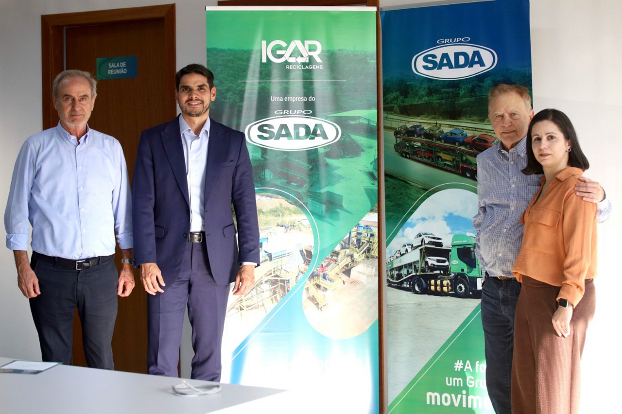 Presidente da Anfavea visita operações da IGAR em MG