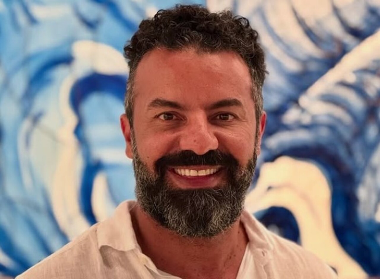 Leônidas Oliveira recebe título de Doutor Honoris Causa