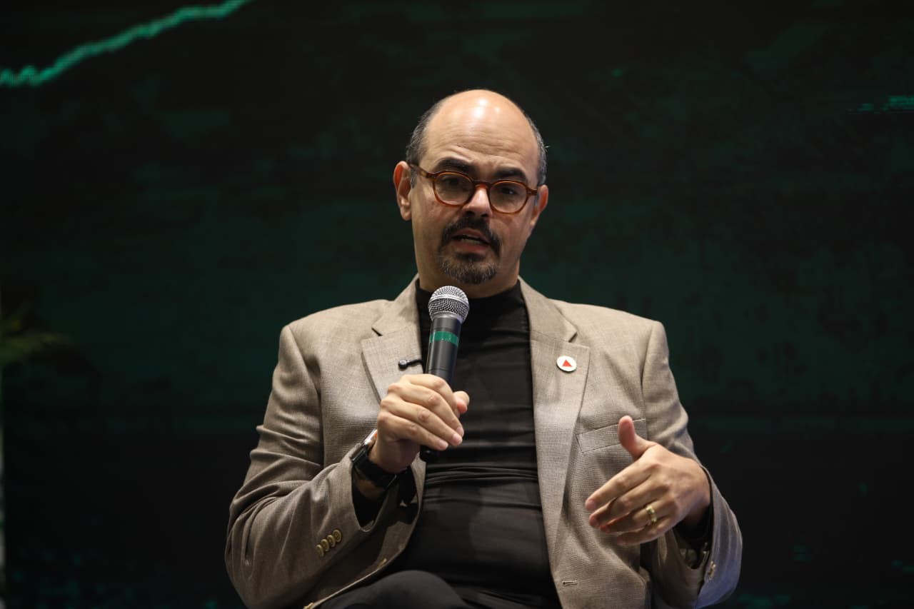 Simões diz que denúncia de deputada é 'narrativa de vitimização