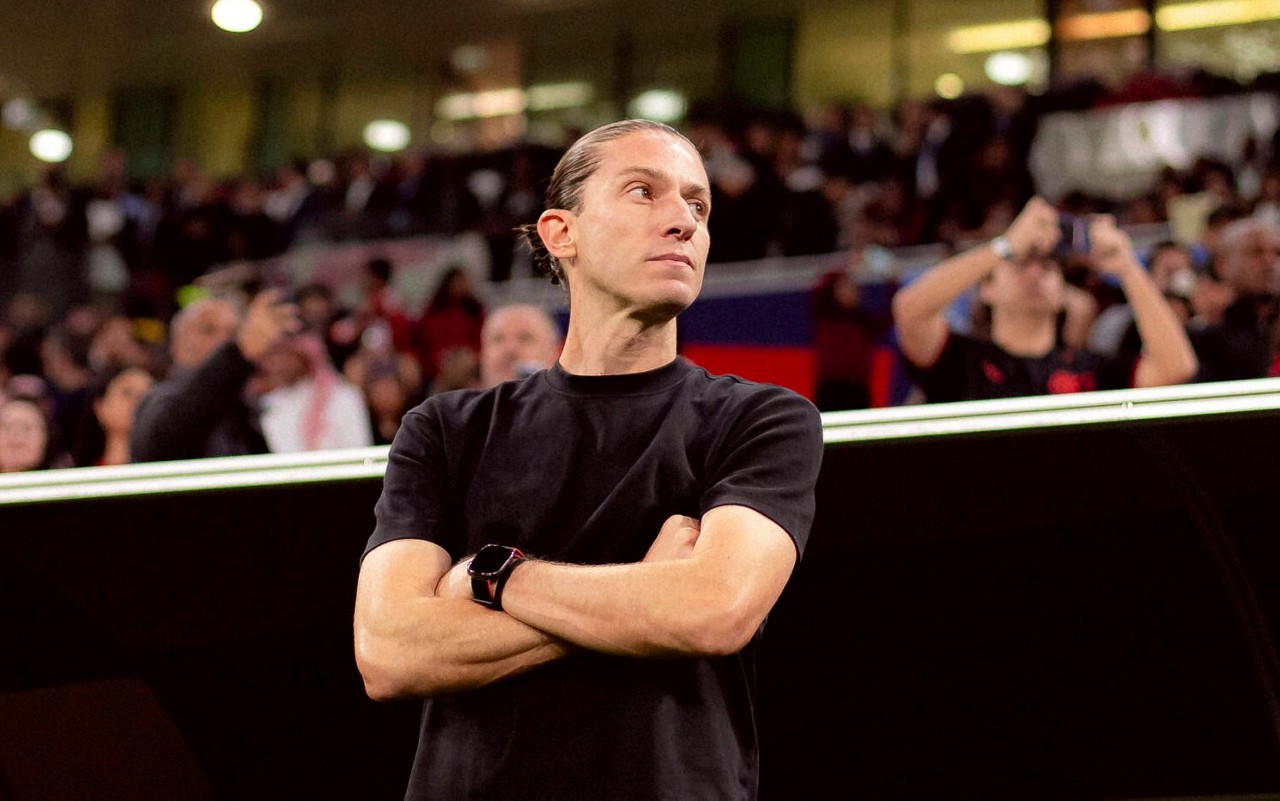 Rafinha comenta negociação entre Filipe Luís e Flamengo: 'Não precisa ...