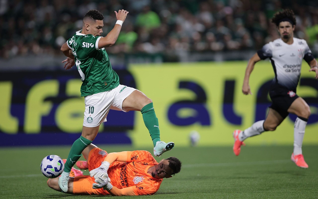 Veja os números do atacante Paulinho em sua estreia pelo Palmeiras